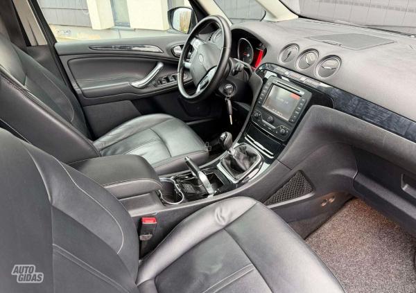 Sarkans Ford Galaxy 2012 Kauņa, ar dzinēja tilpumu 1.60 L un nobraukumu 266 tūkst. km par 6250 €, foto 8 vietnē AUTOMOTO.COM.LV