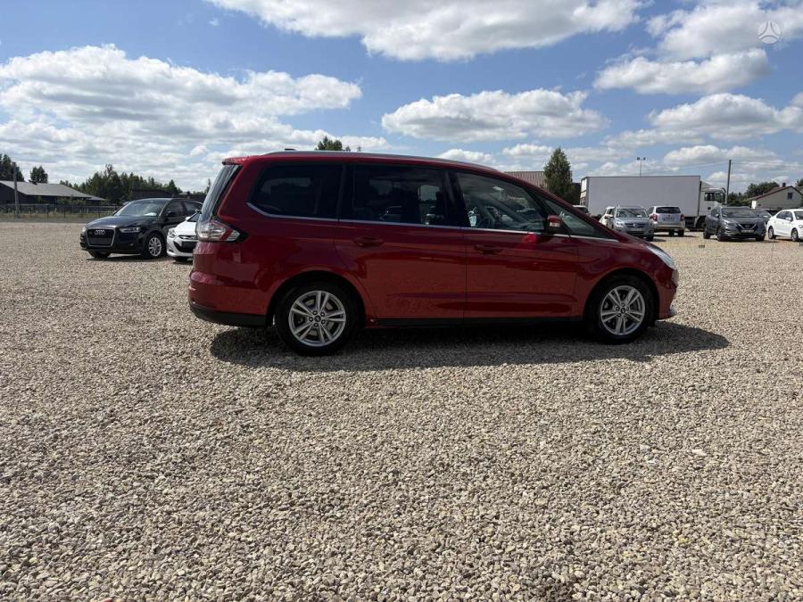 Red Ford Galaxy 2020 in Taurage, with an engine capacity of 2.00 L and mileage of 199 thousand km for 9400 €, photo 6 on AUTOMOTO.COM.LV
