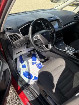 Red Ford Galaxy 2020 in Taurage, with an engine capacity of 2.00 L and mileage of 199 thousand km for 9400 €, photo 10 on AUTOMOTO.COM.LV