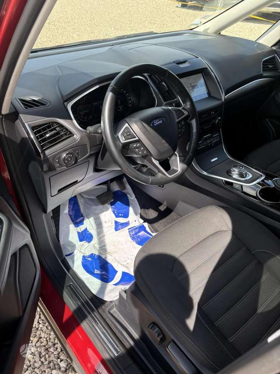 Red Ford Galaxy 2020 in Taurage, with an engine capacity of 2.00 L and mileage of 199 thousand km for 9400 €, photo 10 on AUTOMOTO.COM.LV