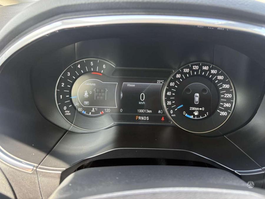 Red Ford Galaxy 2020 in Taurage, with an engine capacity of 2.00 L and mileage of 199 thousand km for 9400 €, photo 16 on AUTOMOTO.COM.LV