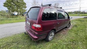 Sarkans Ford Galaxy 2002 Tallina, ar dzinēja tilpumu 2.00 L un nobraukumu 249 tūkst. km par 1600 €, foto 5 vietnē AUTOMOTO.COM.LV