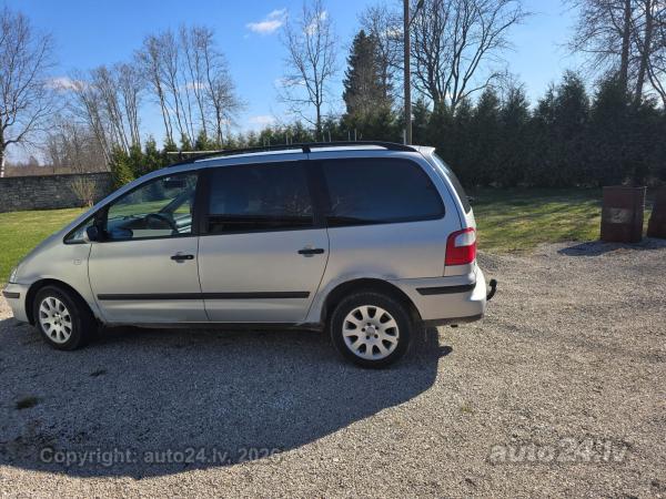 Ford Galaxy 2001 Tallina, ar dzinēja tilpumu 1.90 L un nobraukumu 0 tūkst. km par 1200 €, foto 4 vietnē AUTOMOTO.COM.LV