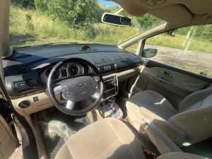 Ford Galaxy 2005 in Otepaa, with an engine capacity of 2.30 L and mileage of 250 thousand km for 1500 €, photo 6 on AUTOMOTO.COM.LV