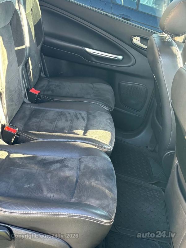 Ford Galaxy 2010 Tallina, ar dzinēja tilpumu 2.00 L un nobraukumu 0 tūkst. km par 4950 €, foto 5 vietnē AUTOMOTO.COM.LV