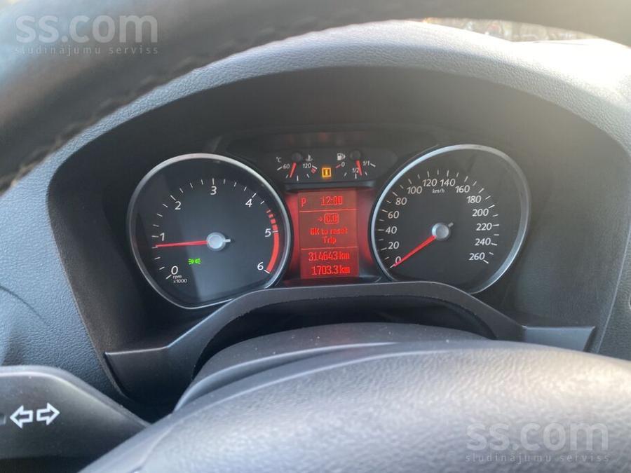 Ford Galaxy 2011 Rīga, ar dzinēja tilpumu 2.00 L un nobraukumu 0 tūkst. km par 3650 €, foto 11 vietnē AUTOMOTO.COM.LV