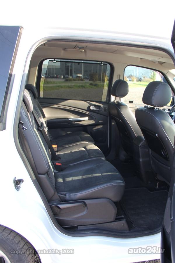 Ford Galaxy 2011 in Tallinn, with an engine capacity of 2.00 L and mileage of 0 thousand km for 5500 €, photo 4 on AUTOMOTO.COM.LV