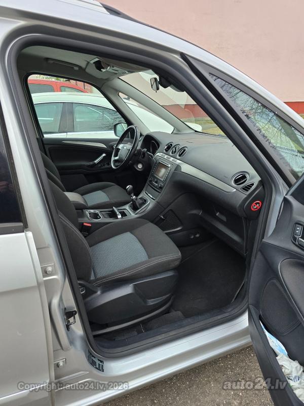 Ford Galaxy 2012 Tallina, ar dzinēja tilpumu 2.00 L un nobraukumu 286 tūkst. km par 8000 €, foto 8 vietnē AUTOMOTO.COM.LV