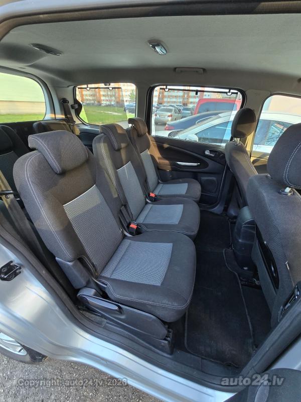 Ford Galaxy 2012 Tallina, ar dzinēja tilpumu 2.00 L un nobraukumu 286 tūkst. km par 8000 €, foto 10 vietnē AUTOMOTO.COM.LV