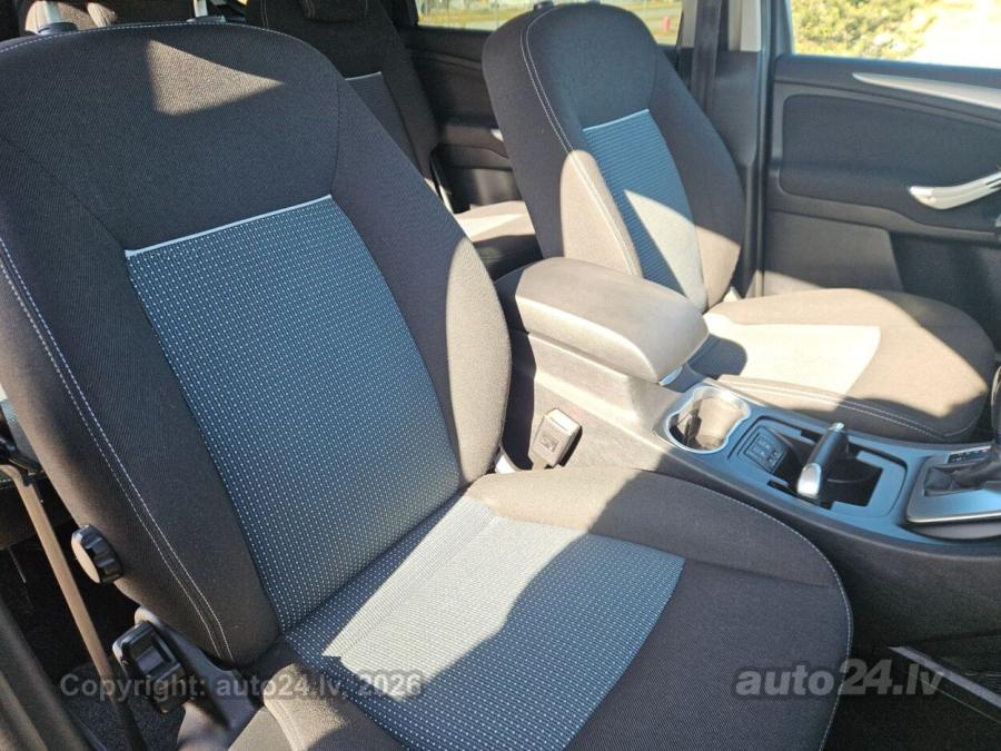 Ford Galaxy 2015 Tartu, ar dzinēja tilpumu 2.00 L un nobraukumu 294 tūkst. km par 7490 €, foto 9 vietnē AUTOMOTO.COM.LV