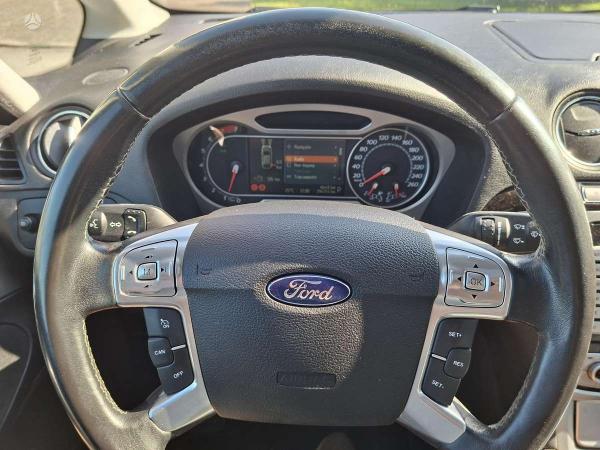 Violets Ford Galaxy 2008 Ukmergė, ar dzinēja tilpumu 2.26 L un nobraukumu 194 tūkst. km par 4000 €, foto 8 vietnē AUTOMOTO.COM.LV