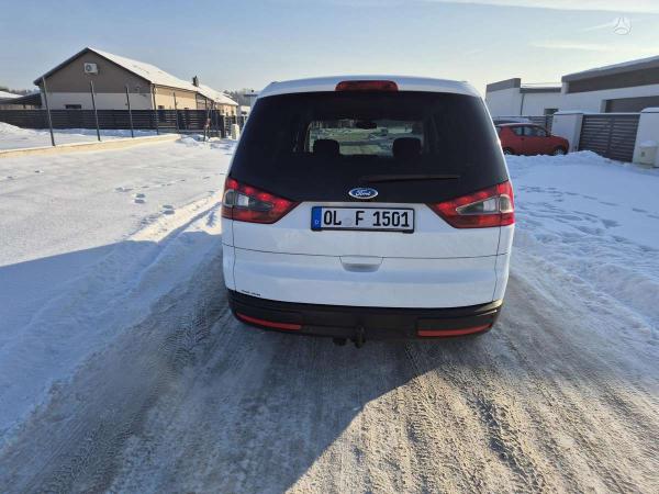 White Ford Galaxy 2009 in Kaunas, with an engine capacity of 2.00 L and mileage of 240 thousand km for 3650 €, photo 7 on AUTOMOTO.COM.LV