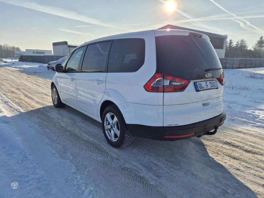 White Ford Galaxy 2009 in Kaunas, with an engine capacity of 2.00 L and mileage of 240 thousand km for 3650 €, photo 8 on AUTOMOTO.COM.LV