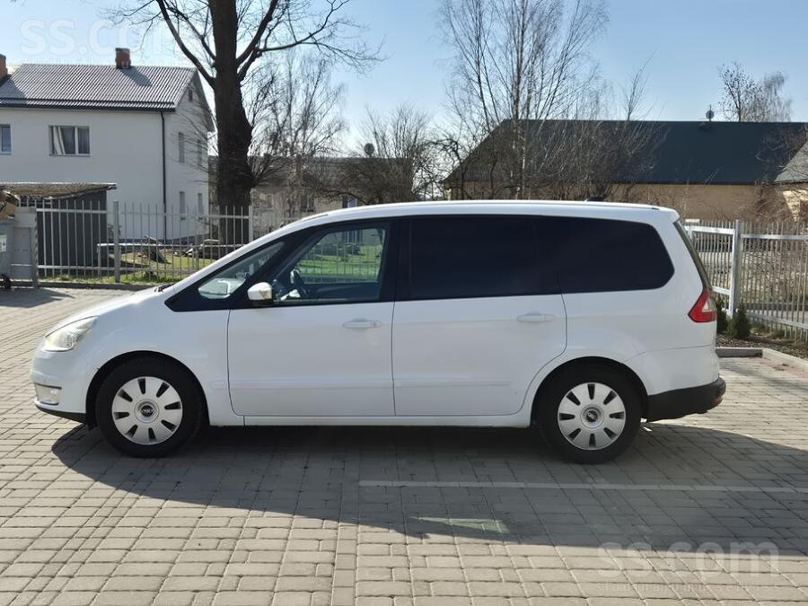 Balts Ford Galaxy 2009 Rēzekne, ar dzinēja tilpumu 2.00 L un nobraukumu 271 tūkst. km par 3950 €, foto 5 vietnē AUTOMOTO.COM.LV