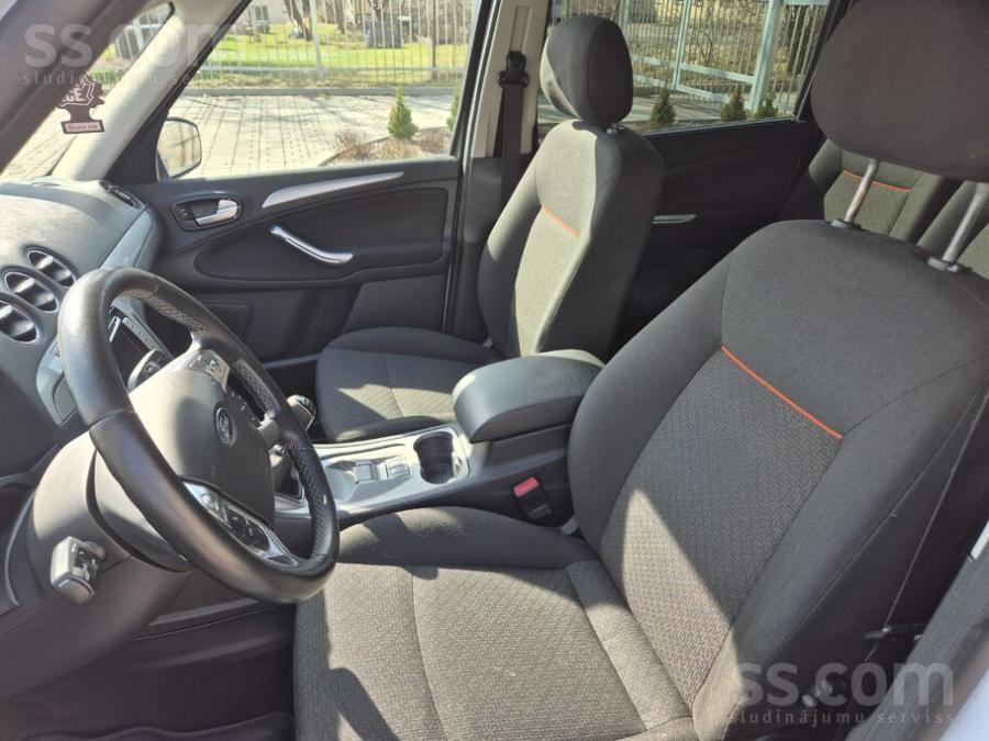 Balts Ford Galaxy 2009 Rēzekne, ar dzinēja tilpumu 2.00 L un nobraukumu 271 tūkst. km par 3950 €, foto 10 vietnē AUTOMOTO.COM.LV