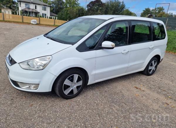 Ford Galaxy 2009 Valmiera vietnē Balts Ford Galaxy 2009 Valmiera, ar dzinēja tilpumu 2.00 L un nobraukumu 261 tūkst. km par 3800 €, foto 1 vietnē AUTOMOTO.COM.LV