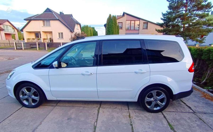 Balts Ford Galaxy 2010 Marijampole, ar dzinēja tilpumu 2.00 L un nobraukumu 280 tūkst. km par 4550 €, foto 8 vietnē AUTOMOTO.COM.LV