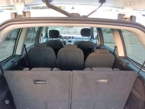 Balts Ford Galaxy 2010 Marijampole, ar dzinēja tilpumu 2.00 L un nobraukumu 280 tūkst. km par 4550 €, foto 15 vietnē AUTOMOTO.COM.LV