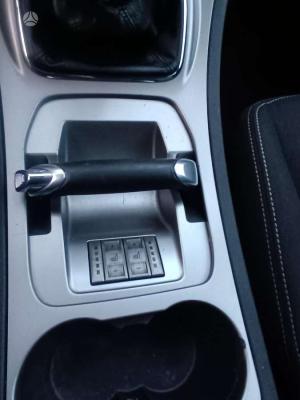 Balts Ford Galaxy 2010 Marijampole, ar dzinēja tilpumu 2.00 L un nobraukumu 280 tūkst. km par 4550 €, foto 16 vietnē AUTOMOTO.COM.LV