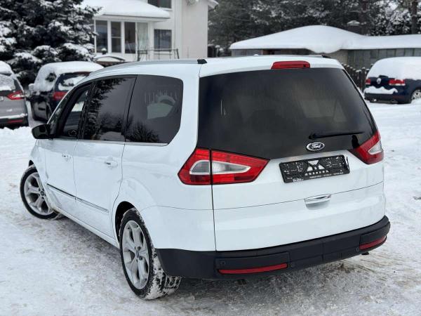 White Ford Galaxy 2012 in Utena, with an engine capacity of 2.18 L and mileage of 270 thousand km for 5690 €, photo 3 on AUTOMOTO.COM.LV