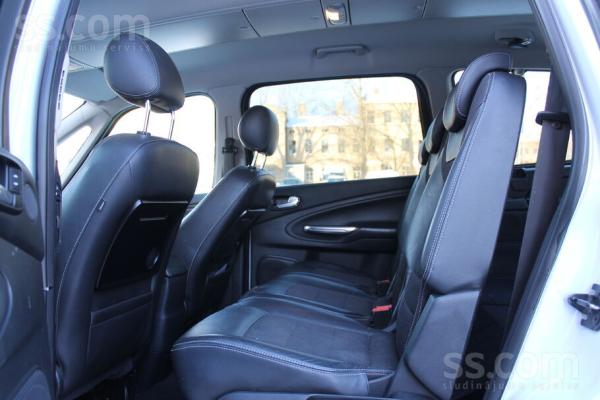 Balts Ford Galaxy 2012 Rīga, ar dzinēja tilpumu 2.00 L un nobraukumu 355 tūkst. km par 5250 €, foto 10 vietnē AUTOMOTO.COM.LV