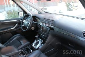 Balts Ford Galaxy 2012 Rīga, ar dzinēja tilpumu 2.00 L un nobraukumu 355 tūkst. km par 5250 €, foto 12 vietnē AUTOMOTO.COM.LV