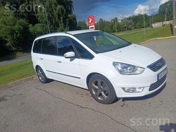 Balts Ford Galaxy 2012 Rīga, ar dzinēja tilpumu 2.00 L un nobraukumu 350 tūkst. km par 5000 €, foto 1 vietnē AUTOMOTO.COM.LV