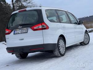 White Ford Galaxy 2013 in Jurmala, with an engine capacity of 2.00 L and mileage of 0 thousand km for 6350 €, photo 7 on AUTOMOTO.COM.LV
