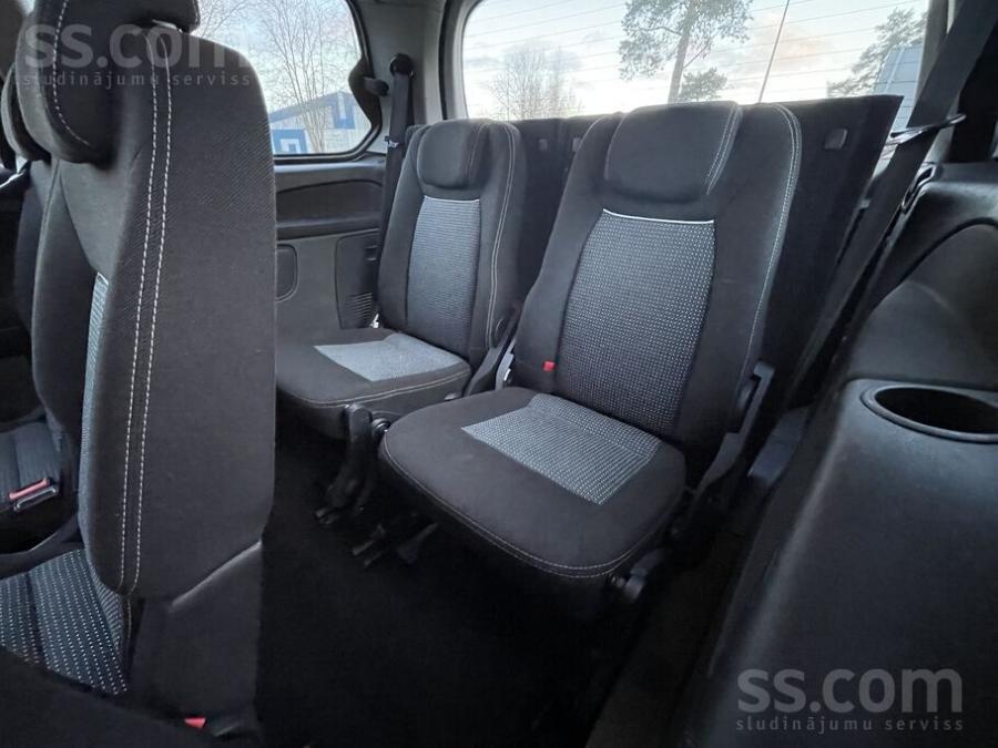 Balts Ford Galaxy 2013 Jūrmala, ar dzinēja tilpumu 2.00 L un nobraukumu 0 tūkst. km par 5750 €, foto 23 vietnē AUTOMOTO.COM.LV