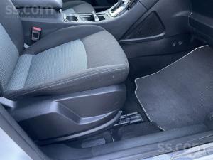 Balts Ford Galaxy 2013 Jūrmala, ar dzinēja tilpumu 2.00 L un nobraukumu 0 tūkst. km par 5750 €, foto 29 vietnē AUTOMOTO.COM.LV