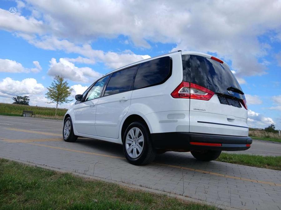 White Ford Galaxy 2013 in Marijampole, with an engine capacity of 1.60 L and mileage of 127 thousand km for 5550 €, photo 3 on AUTOMOTO.COM.LV