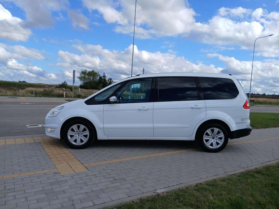 White Ford Galaxy 2013 in Marijampole, with an engine capacity of 1.60 L and mileage of 127 thousand km for 5550 €, photo 5 on AUTOMOTO.COM.LV
