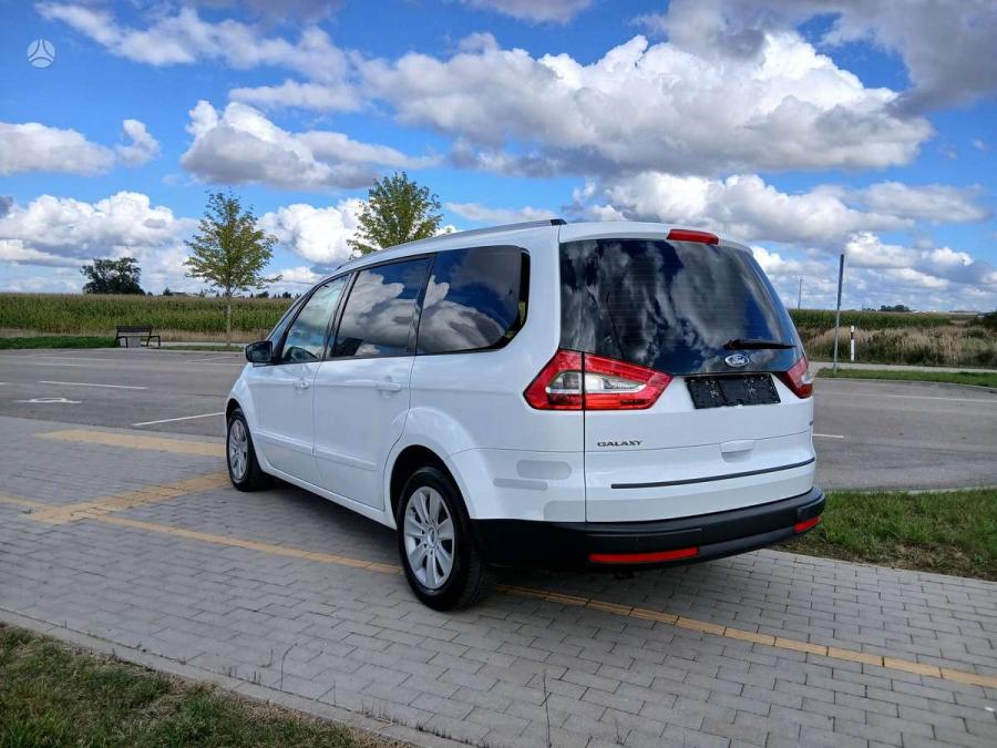 White Ford Galaxy 2013 in Marijampole, with an engine capacity of 1.60 L and mileage of 127 thousand km for 5550 €, photo 12 on AUTOMOTO.COM.LV