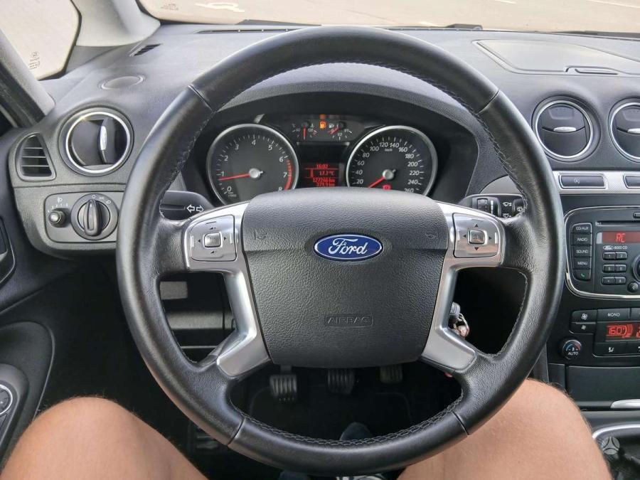White Ford Galaxy 2013 in Marijampole, with an engine capacity of 1.60 L and mileage of 127 thousand km for 5550 €, photo 29 on AUTOMOTO.COM.LV