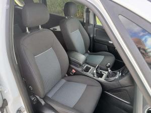 White Ford Galaxy 2013 in Marijampole, with an engine capacity of 1.60 L and mileage of 127 thousand km for 5550 €, photo 33 on AUTOMOTO.COM.LV