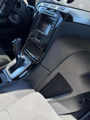 Balts Ford Galaxy 2014 Kėdainiai, ar dzinēja tilpumu 2.00 L un nobraukumu 253 tūkst. km par 7200 €, foto 35 vietnē AUTOMOTO.COM.LV