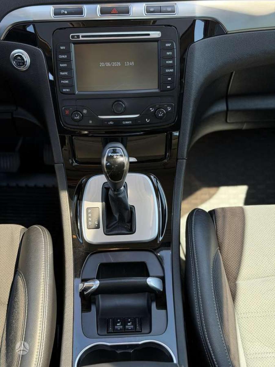 Balts Ford Galaxy 2014 Kėdainiai, ar dzinēja tilpumu 2.00 L un nobraukumu 253 tūkst. km par 7200 €, foto 42 vietnē AUTOMOTO.COM.LV