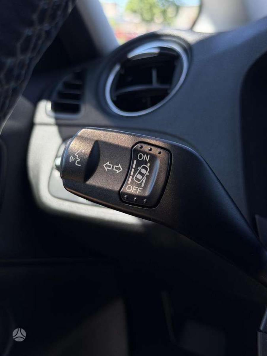 Balts Ford Galaxy 2014 Kėdainiai, ar dzinēja tilpumu 2.00 L un nobraukumu 253 tūkst. km par 7200 €, foto 48 vietnē AUTOMOTO.COM.LV