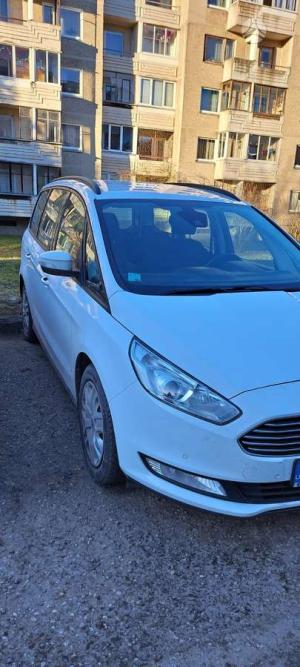 White Ford Galaxy 2017 in Vilnius, with an engine capacity of 0.00 L and mileage of 147 thousand km for 9000 €, photo 2 on AUTOMOTO.COM.LV