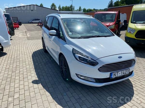 Белый Форд Галакси 2018 в Рига, объемом двигателя 2.00 л и пробегом 203 тыс. км за 10900 €, фото 2 на AUTOMOTO.COM.LV