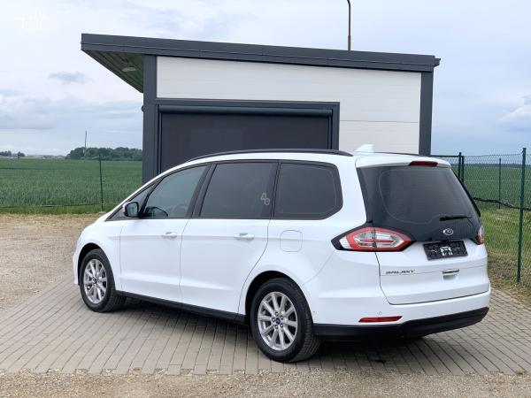 White Ford Galaxy 2021 in Kaunas, with an engine capacity of 2.00 L and mileage of 185 thousand km for 12499 €, photo 4 on AUTOMOTO.COM.LV