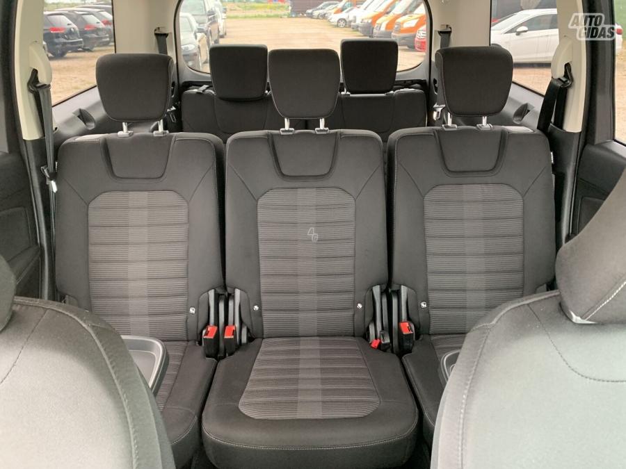 Balts Ford Galaxy 2021 Kauņa, ar dzinēja tilpumu 2.00 L un nobraukumu 185 tūkst. km par 12499 €, foto 16 vietnē AUTOMOTO.COM.LV