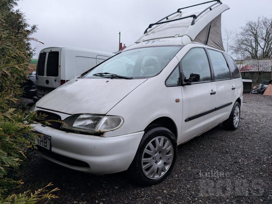 Balts Ford Galaxy 1999 Tallina, ar dzinēja tilpumu 0.00 L un nobraukumu 21 tūkst. km par 690 €, foto 3 vietnē AUTOMOTO.COM.LV