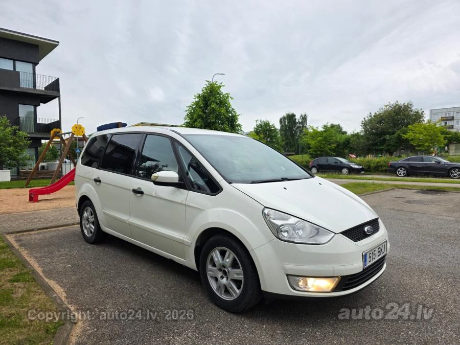 White Ford Galaxy 2007 in Tallinn, with an engine capacity of 1.80 L and mileage of 299 thousand km for 2200 €, photo 1 on AUTOMOTO.COM.LV