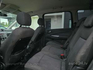 White Ford Galaxy 2007 in Tallinn, with an engine capacity of 1.80 L and mileage of 299 thousand km for 2200 €, photo 10 on AUTOMOTO.COM.LV