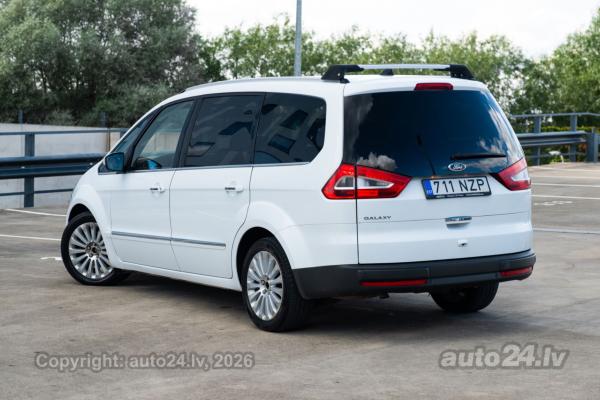 White Ford Galaxy 2013 in Tartu, with an engine capacity of 2.00 L and mileage of 305 thousand km for 3999 €, photo 4 on AUTOMOTO.COM.LV