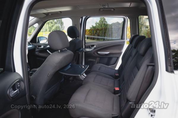 White Ford Galaxy 2013 in Tartu, with an engine capacity of 2.00 L and mileage of 305 thousand km for 3999 €, photo 9 on AUTOMOTO.COM.LV