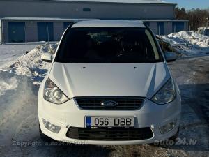 Balts Ford Galaxy 2014 Tallina, ar dzinēja tilpumu 2.00 L un nobraukumu 292 tūkst. km par 8200 €, foto  vietnē AUTOMOTO.COM.LV