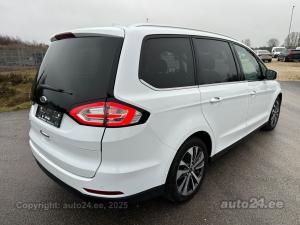 White Ford Galaxy 2021 in Tartu, with an engine capacity of 2.00 L and mileage of 217 thousand km for 17990 €, photo 2 on AUTOMOTO.COM.LV