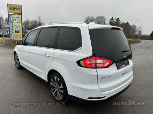 White Ford Galaxy 2021 in Tartu, with an engine capacity of 2.00 L and mileage of 217 thousand km for 17990 €, photo 4 on AUTOMOTO.COM.LV